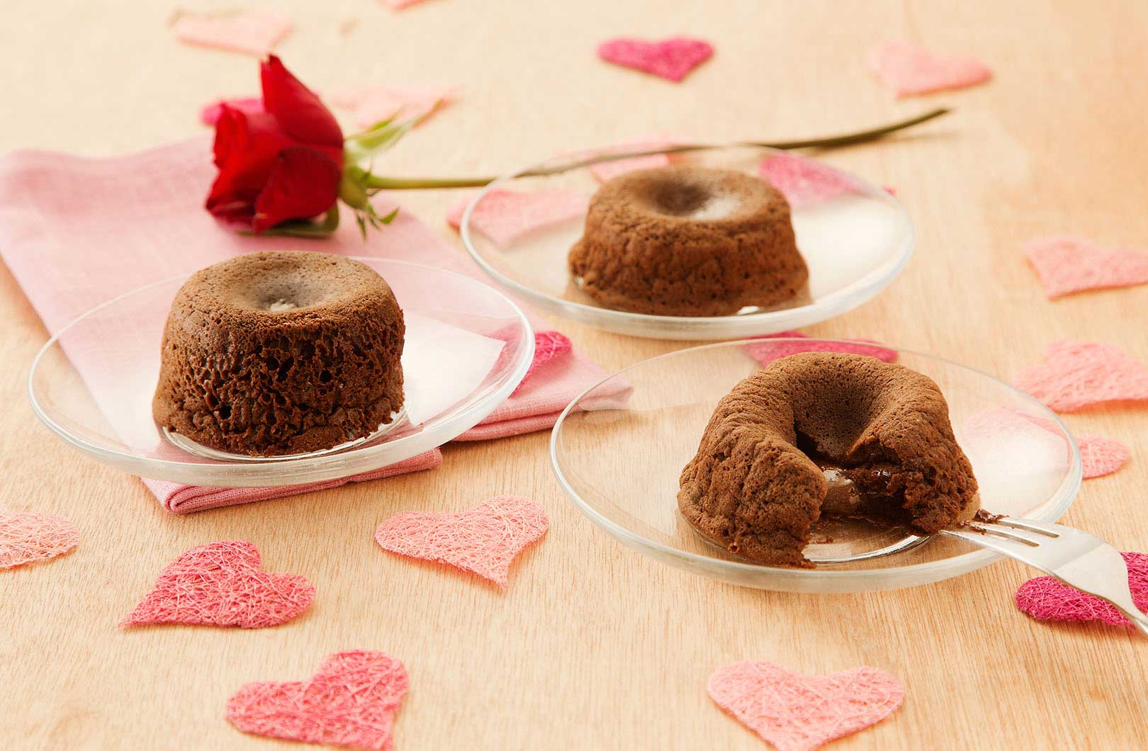Choco cakejes met vloeibare vulling - Recept - Koopmans.com