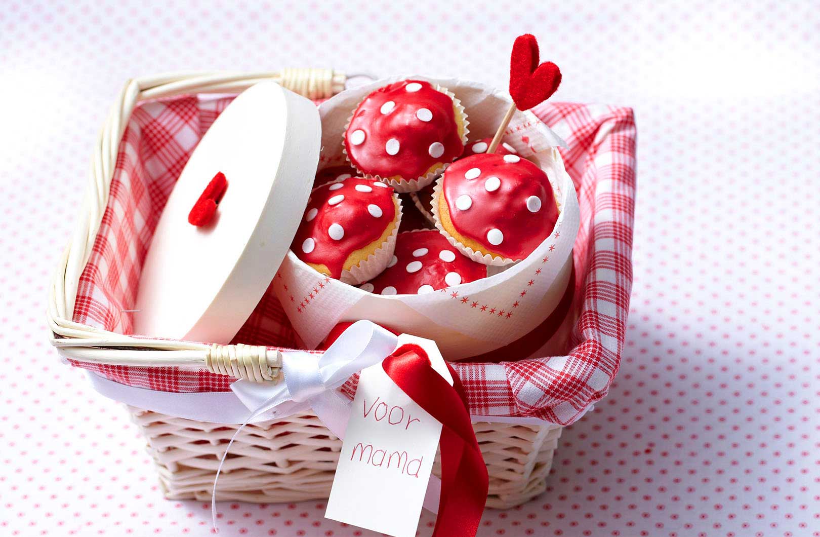 Moederdag cakejes - Recept - Koopmans.com