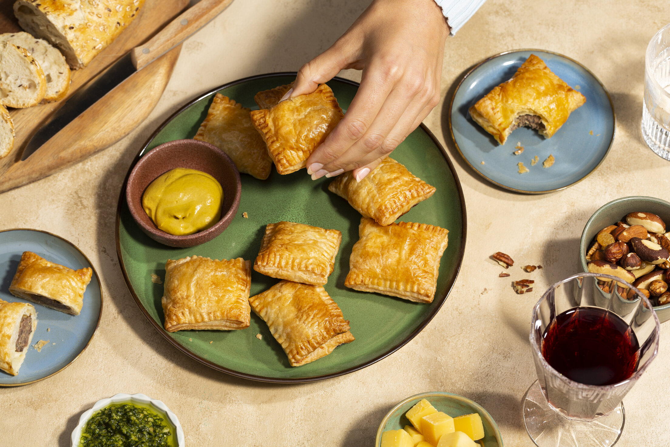 Recept: Mini pizza's van Italiaans Pizzadeeg - Koopmans.com